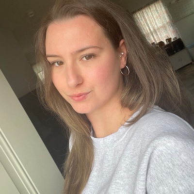 10k Yellow Gold Tiny Cute Star Stud Earrings With Simulated Diamond and ...