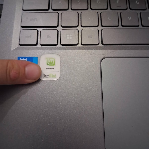 Linux Labels: Linux Mint PC Case Sticker - Etsy