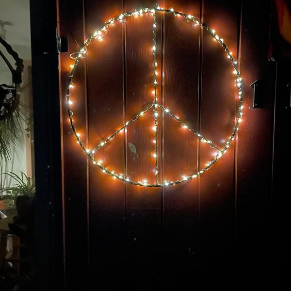 25" Wrought Iron Peace Sign - Hanging Wall Decoration - Decorative ...