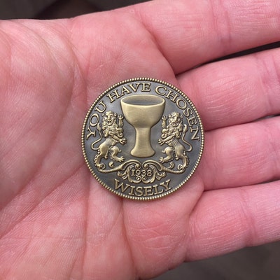 Cronos the Vampire Device W/ Drawings Prop - Etsy