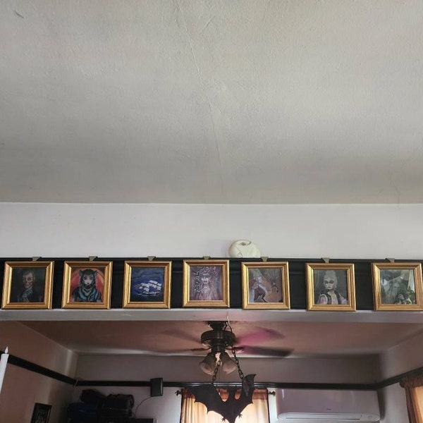 The Knight - Haunted Mansion Changing Portrait Shifting Lenticular - Etsy