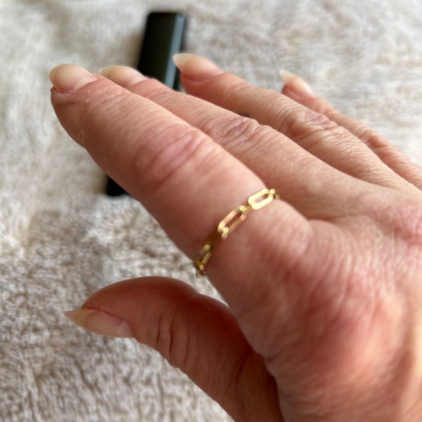 Solid Gold Paperclip Chain Ring, 14k Gold Chain Ring, Paperclip Links ...