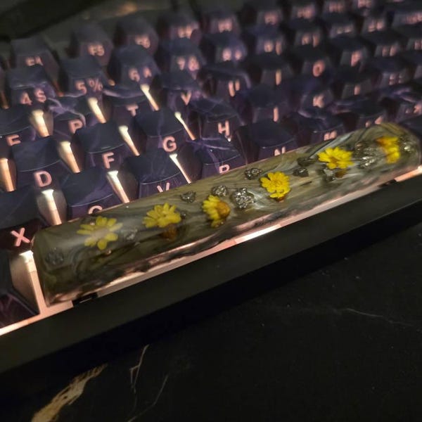 Custom Artisan Enter Keycaps With Tiger Eye & Real Flowers | Resin ...