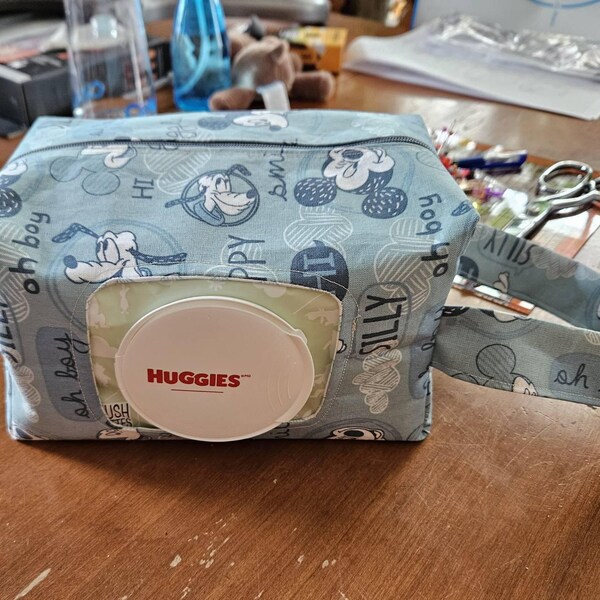 Diaper and Wipes Pouch Sewing Pattern, DIY Baby Shower Gift, A0 Sewing ...