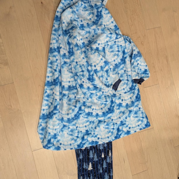 Snuggie Wearable Blanket Pattern. Sweatshirt Coat Sewing PDF Pattern ...
