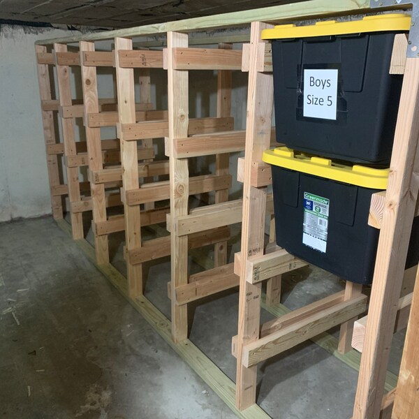 DIY Tote Rack Plans for the HDX 27-gallon Bins Sold by Home Depot 3 ...