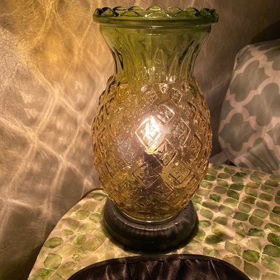 Vintage Glass Insulator Lamp Upcycled Lamp, Hemingray, Metal Base ...