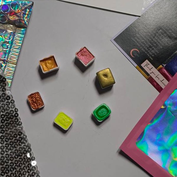 Handmade Watercolour Tester Pack - Set of 24 Mini Pans - Metallic and ...