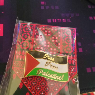 Palestine Pin Free Palestine Pin Hard Enamel Palestinian Flag Pin to ...
