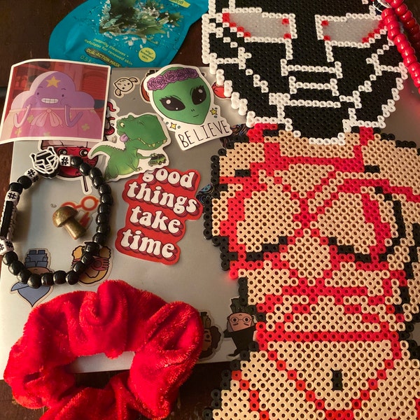 Dark Wobble Perler - Etsy