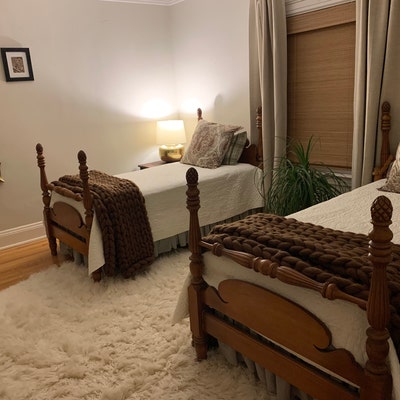 Round Flokati Style Rug off White 3.25 8cm Pile 1400 GSM Circle Natural ...