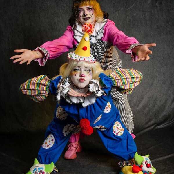 Adult Fits Approx. 5'0 to 5'3" Clown Suit Costume With Separate Collar ...
