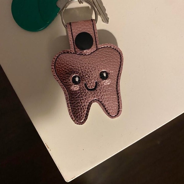 TOOTH KEY FOB. Tooth Snap Tab. Dental Key Fob. Dental Love. Key Chain ...