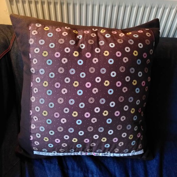 100% Cotton Print Small Things Sweet Fabric by Lewis and Irene ...