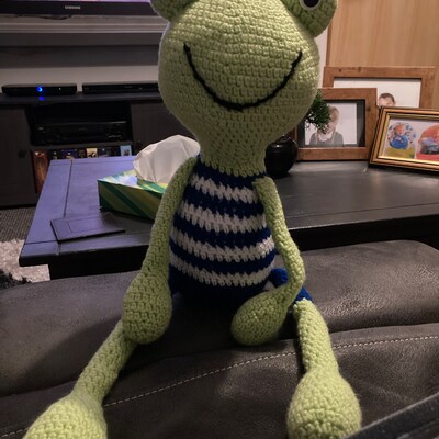 Easy Pattern Crochet Frog With Long Legs Frog Amigurumi PDF Crochet Toy ...
