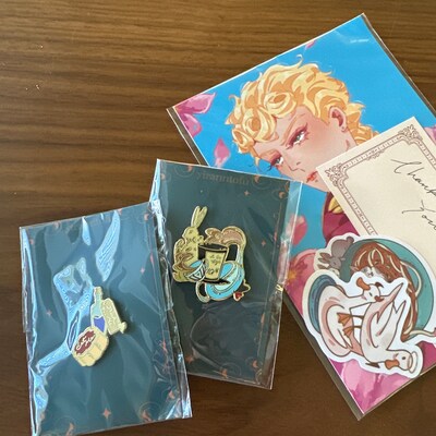 Qoh Card Pack Mini Enamel Pin Alice in Wonderland Queen of Hearts - Etsy