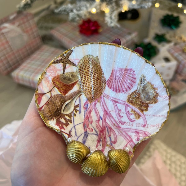 Sea Shells Ring Dish Decoupaged Scallop Shell Beach Decor Coastal Life Beach Lover Gift - Etsy