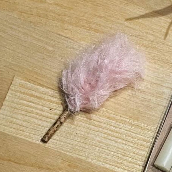 Miniature Dollhouse Feather Dusters, 1:12 Dusters, Miniature Cleaning ...