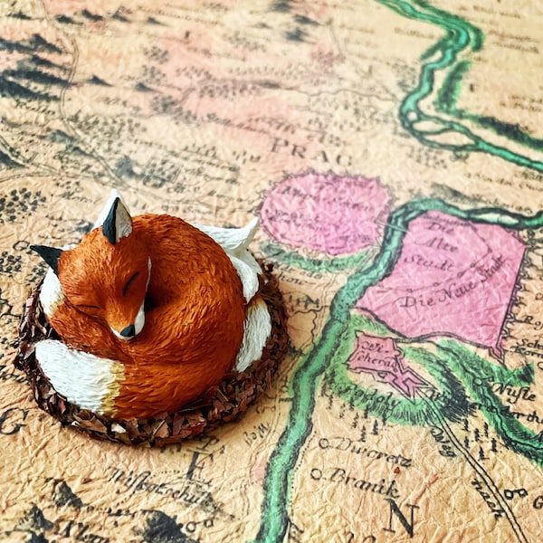 Miniature Red Nine Tailed Fox Figurine Sleep in Woods. Handmade Resin ...