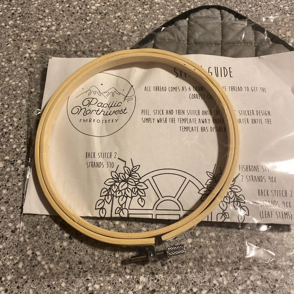 DIY 3-in-1 Beginner Embroidery Kit - 3 Inch Hoops - Mini Floral ...