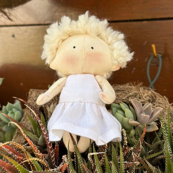 BIG DOLL PDF Sewing Pattern for 16.5-inch Dolls - Step-by-step Photo ...