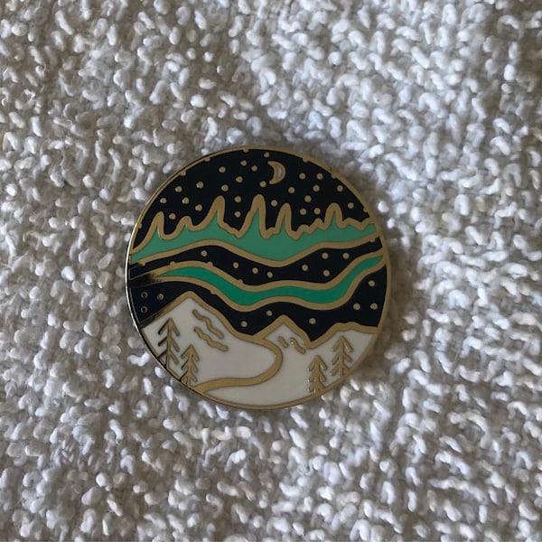 Northern Lights Enamel Pin - Etsy UK