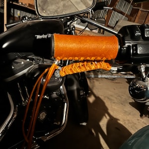 Black Heavy Duty Leather Motorcycle Hand Grip Throttle Covers Wraps W ...