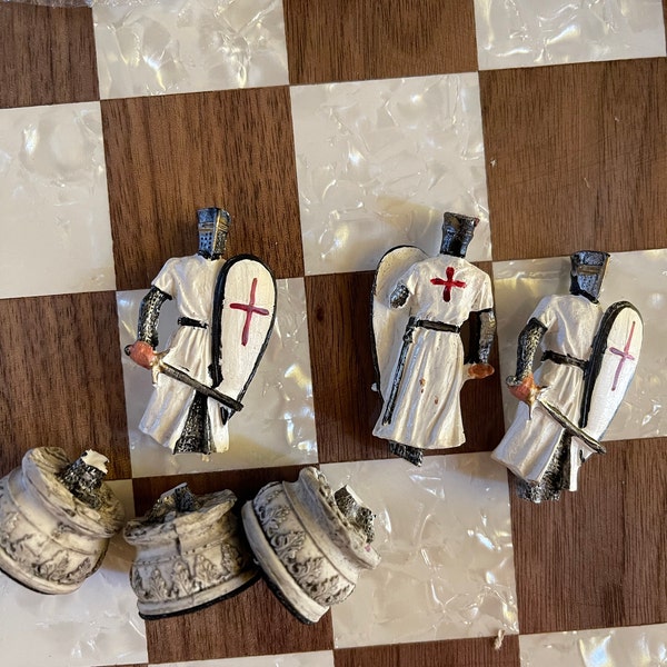 Knights Templar Chess Set Historical Game Chess Set Crusaders Chess ...