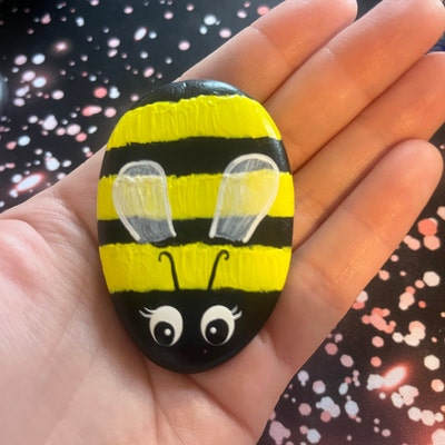 Set of Hand Painted Bumble Bee Rocks, Small Gift, Home Decor, Garden ...