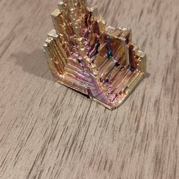 Aurora Rainbow Titanium Bismuth Gemstone Quartz Sorcerers Stone Home ...