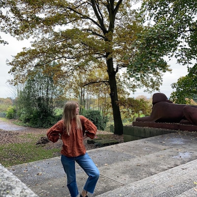 Victorian Linen Blouse, Balloon-sleeve Linen Top With Ruffle Collar and ...