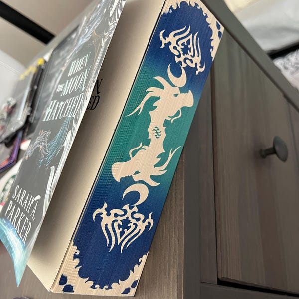 ACOTAR Ombre Sky Hardcover Set Books 1-5 With Beautiful Custom Sprayed ...