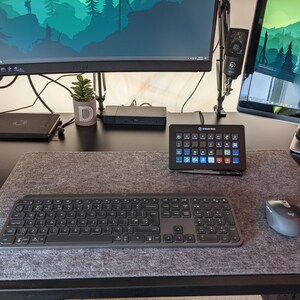 Gray Desk Pad/ Felt Mat / Laptop Mat / Desk Mat / Different | Etsy