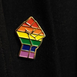 Gender Outlaw Button Badge - Etsy