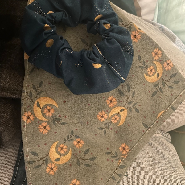 Sage Moon Triangle Hair Scarf in Green With Crescent Moons and Leaves ...