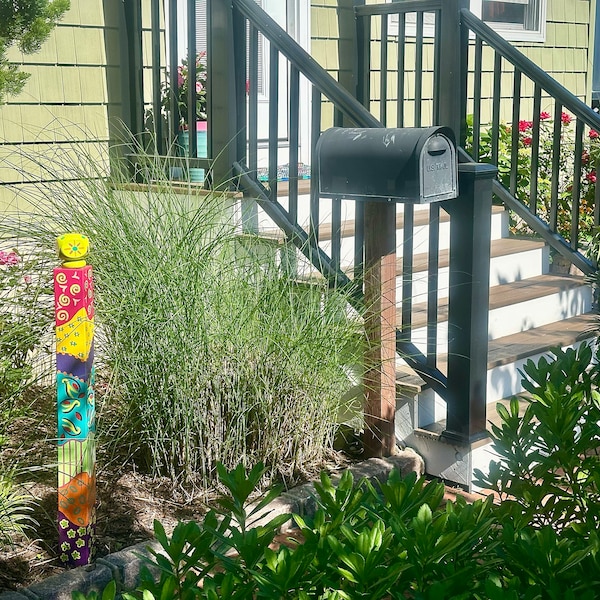 Garden Totem With a Twist - Etsy