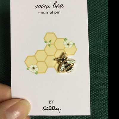 Mini Bee Pin, Tiny Gold Hard Enamel Honeybee Lapel Pin Badge, Nature ...