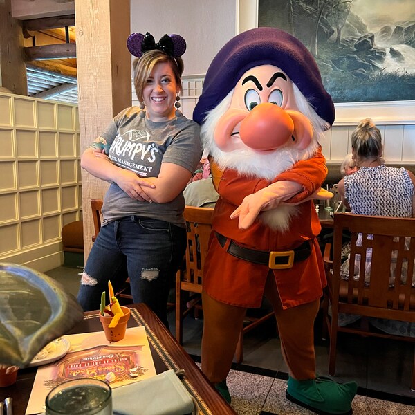 Disney’s Grumpy’s Anger Management, Funny Snow White, Disney Snow White ...