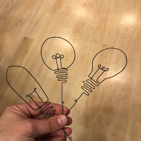 Wire Light Bulb Handmade Wall Art Metal Sculpture Decor Vintage Simple ...