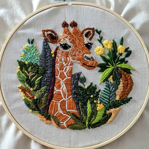 Floral Giraffe Hand Embroidery Pattern, Giraffe Pattern, Cute Giraffe ...