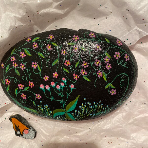 Lighthouse Painted Rock, Unique Lake House Decor, Nautical Theme Gift ...