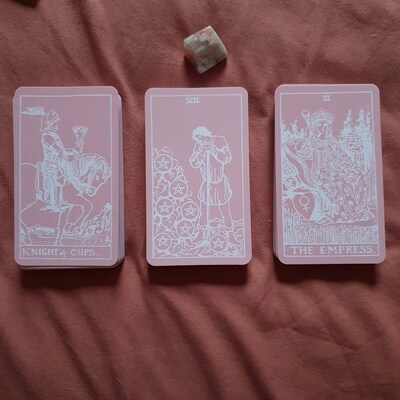 SAME DAY SHIPPING Tarot Deck Pink White Oracle Card Deck Deck of Many ...