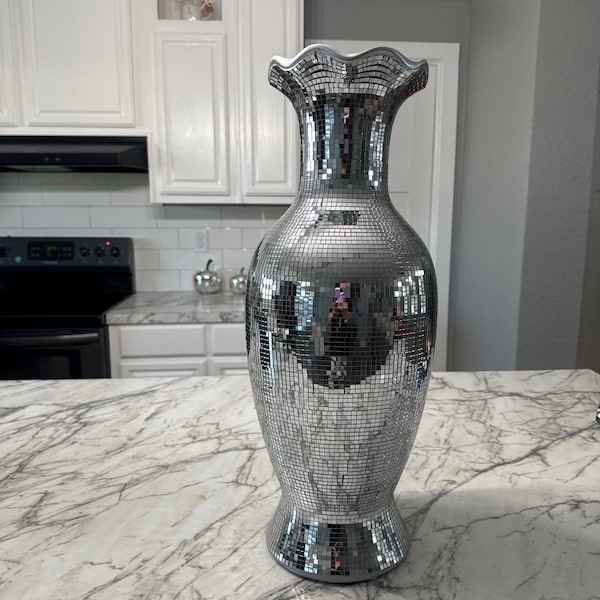 Silver Mirrored Vase/ Reflective Large Vase/ Silver Large Vase/ Silver ...