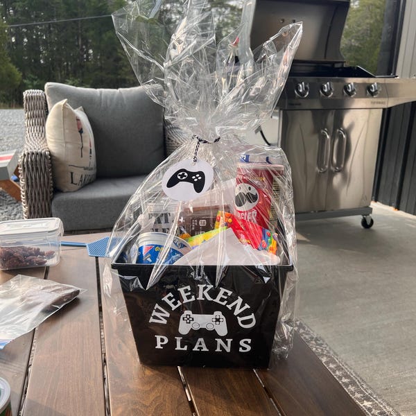 Personalized Gamer Gift Basket With Gift Card, Insulated Tumbler and ...