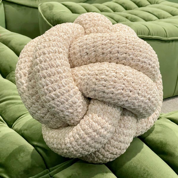 CROCHET PATTERN ⨯ Knot Pillow ⨯ the Mare - Etsy