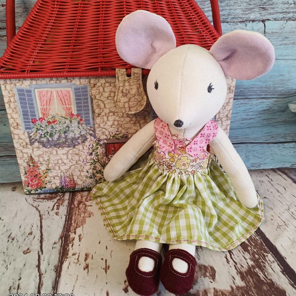 Fox Thread Painting Embroidery Pattern, Needlepainting Video & Photo ...