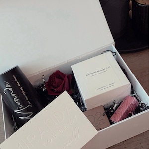 Personalized Empty Gift Boxes for Bridesmaid Proposal , Custom Bridal ...