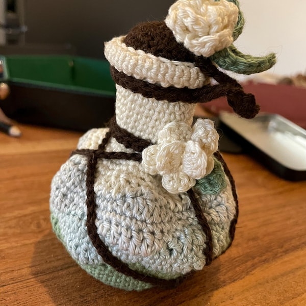 Crochet Pattern Potion Bottle Dice Bag, Royal Potion Bottle, Amigurumi ...