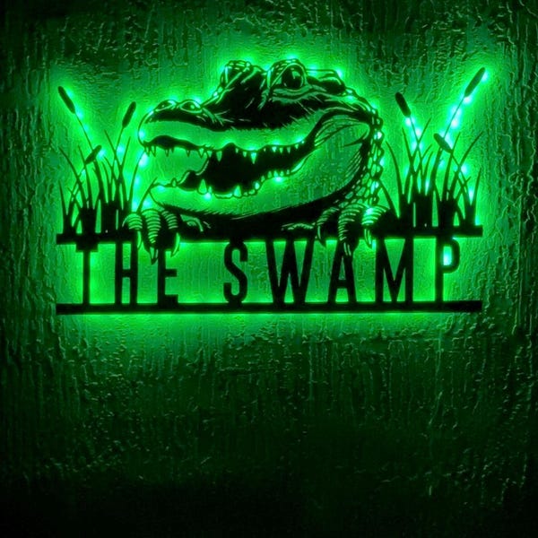 Custom Peeking Alligator Metal Wall Art LED Light Personalized ...