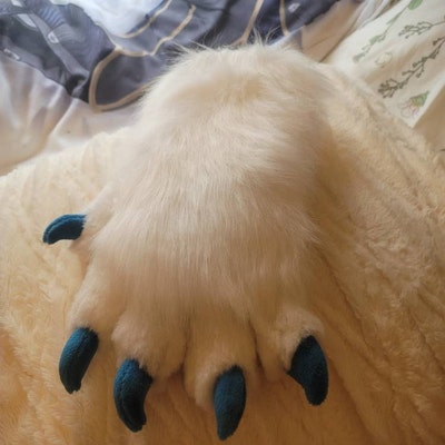 Werewolf Paws / Furry / Fursuit / Canine / Monster / Five Fingers ...